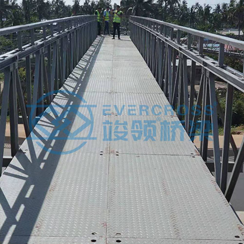 Modular Footbridge - A Shining Point in Urban Modernization