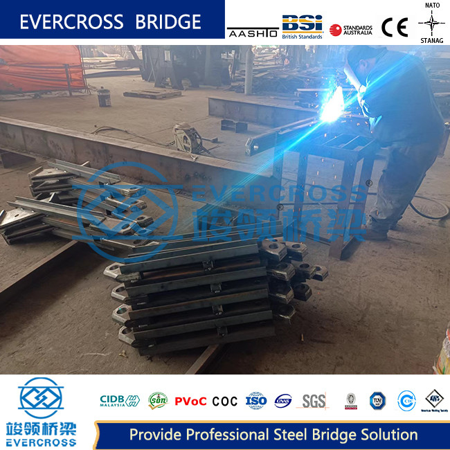 Truss Bridges Structural Steel Fabricated Heavy Steel Frame Bridges